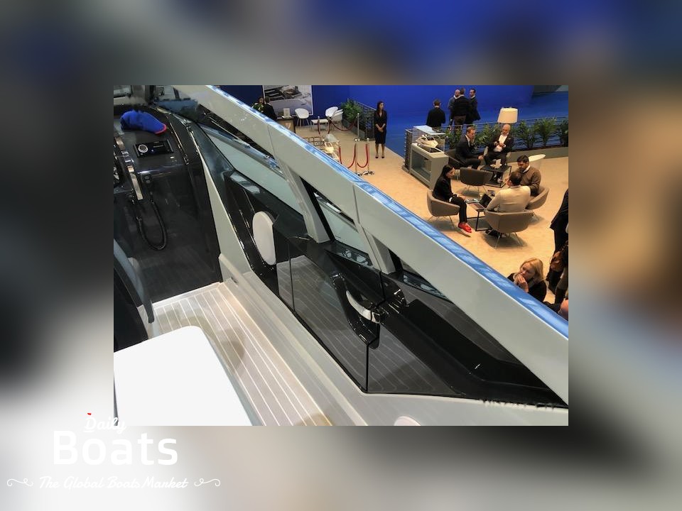 2022 Fairline F-Line 33 Outboard for sale. View price, photos and Buy ...