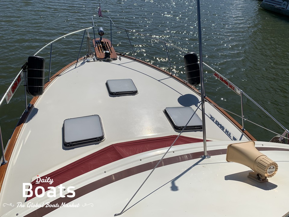 1982 Trojan F 36 Sedan for sale. View price, photos and Buy 1982 Trojan ...