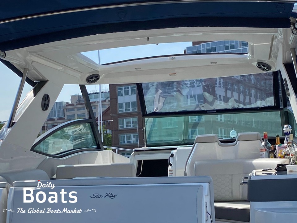 2020 Sea Ray 320 Sundancer for sale. View price, photos and Buy 2020 ...