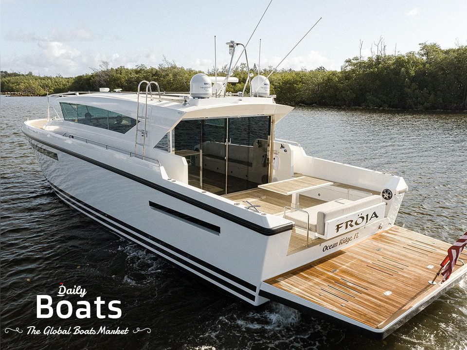 2018 Delta Powerboats 54 Carbon Ips for sale. View price, photos and ...