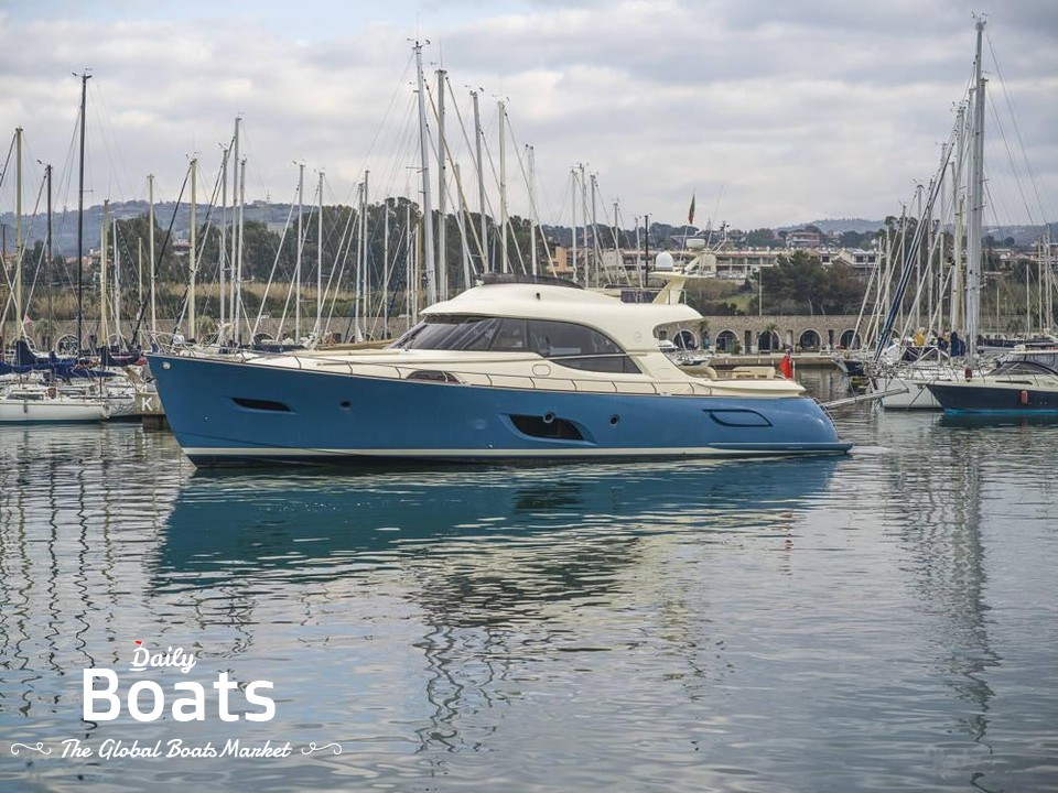 2010 Mochi Craft 64' Dolphin for sale. View price, photos and Buy 2010 ...