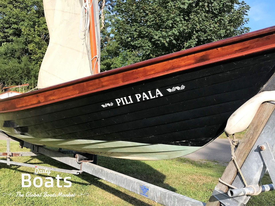 1990 Classic John Kerr Dipping Lug for sale. View price, photos and Buy ...