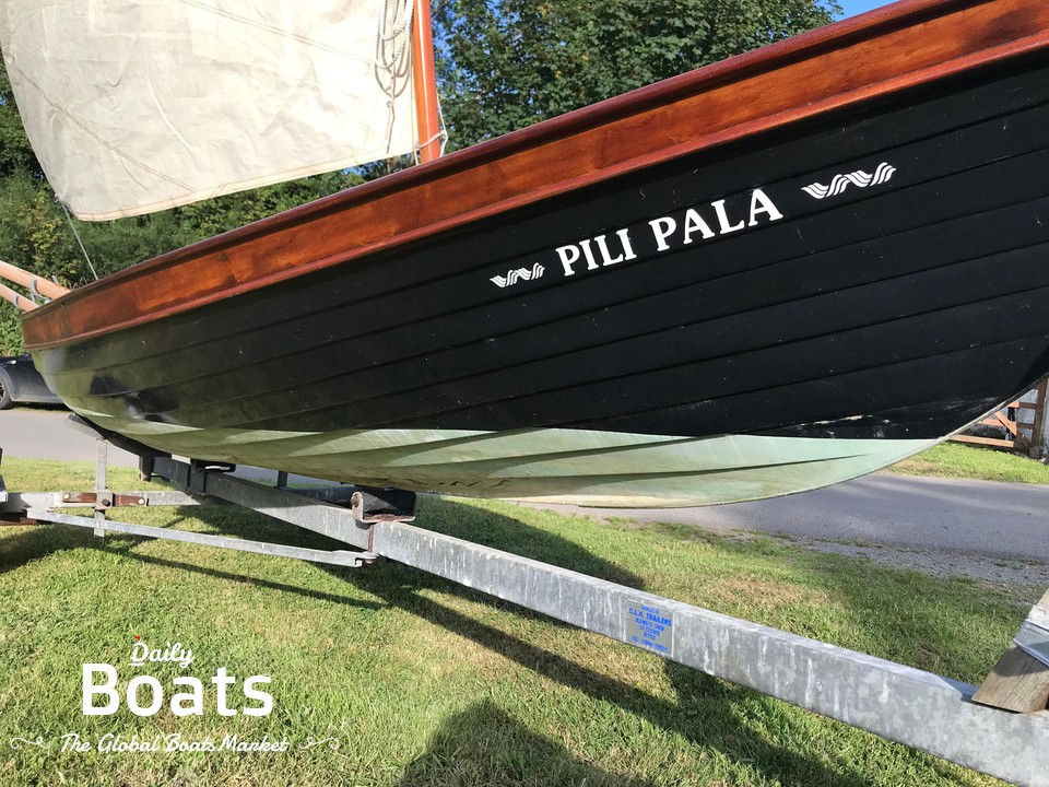 1990 Classic John Kerr Dipping Lug for sale. View price, photos and Buy ...