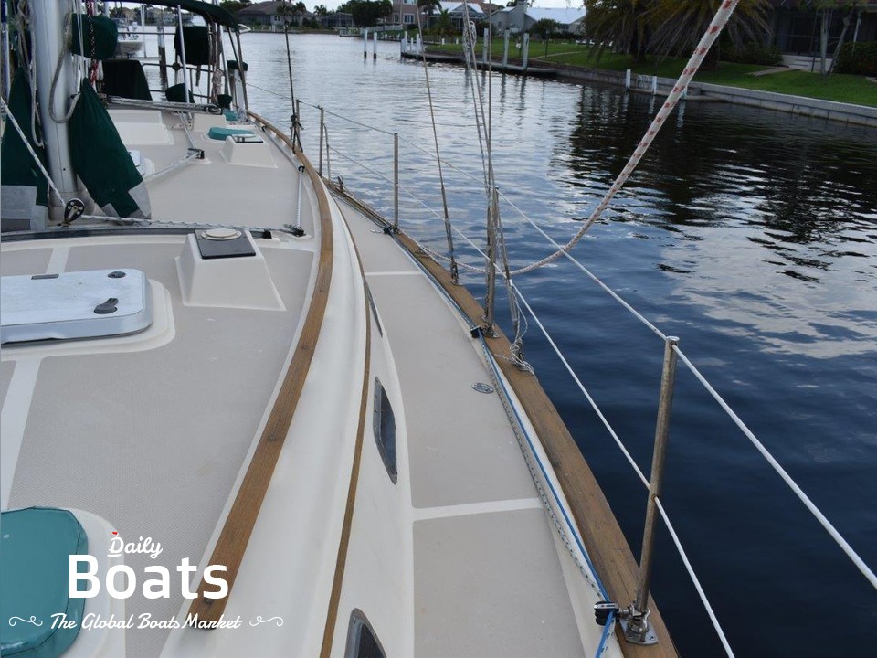 1998 Island Packet 40 for sale. View price, photos and Buy 1998 Island ...