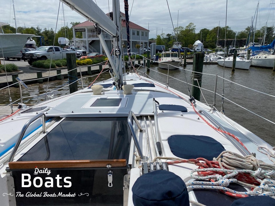 2000 Hunter 380 for sale. View price, photos and Buy 2000 Hunter 380 ...