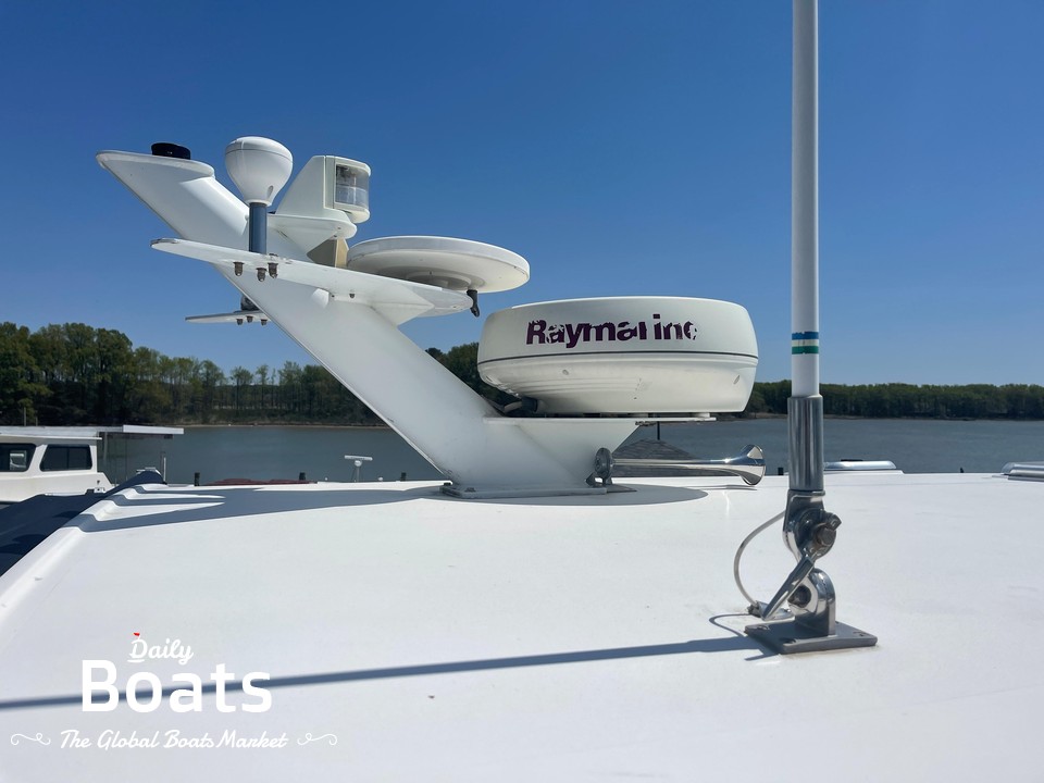 2005 Compton 33 for sale. View price, photos and Buy 2005 Compton 33 ...