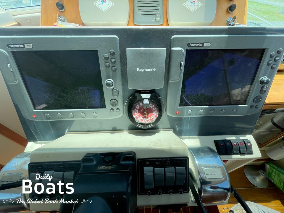 2005 Compton 33 for sale. View price, photos and Buy 2005 Compton 33 ...