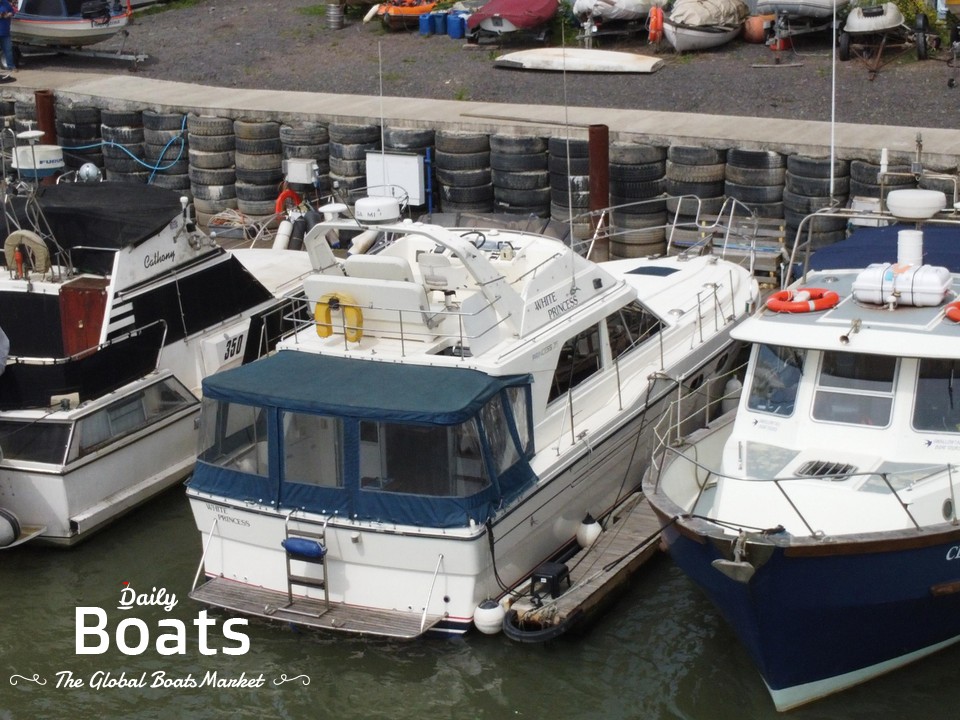 1987 Princess 35 Flybridge for sale. View price, photos and Buy 1987 ...