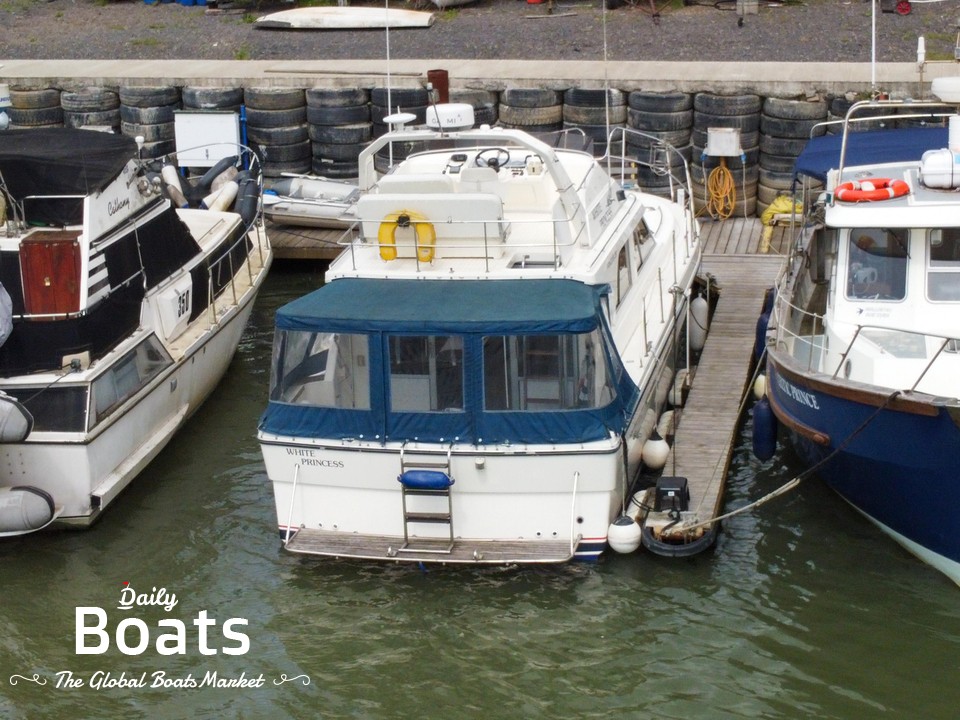 1987 Princess 35 Flybridge for sale. View price, photos and Buy 1987 ...