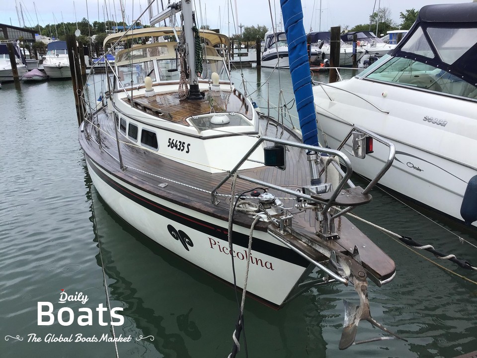 1990 J Boats Marina 95 for sale. View price, photos and Buy 1990 J ...