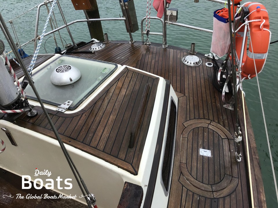 1990 J Boats Marina 95 for sale. View price, photos and Buy 1990 J ...