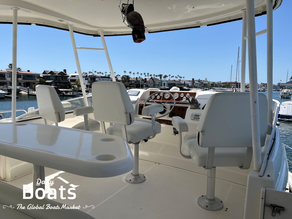 2000 Silverton 453 Motor Yacht for sale. View price, photos and Buy ...