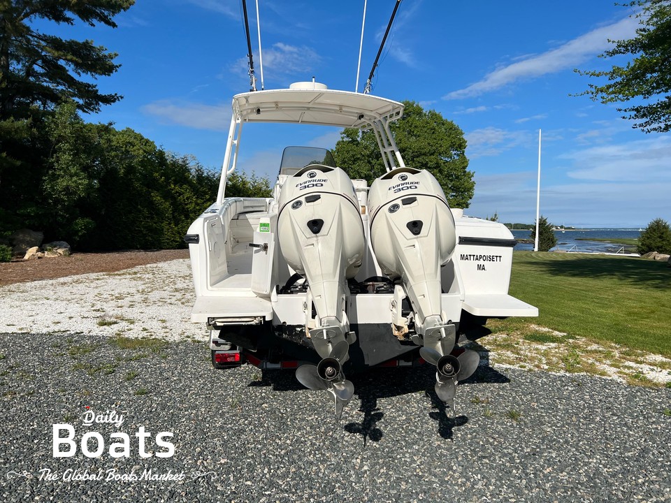 2003 Intrepid 300 Center Console for sale. View price, photos and Buy ...