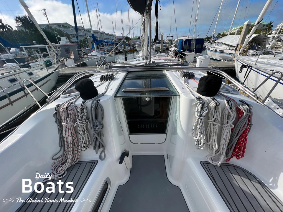 2005 Beneteau Oceanis Clipper 343 for sale. View price, photos and Buy 2005 Beneteau Oceanis ...