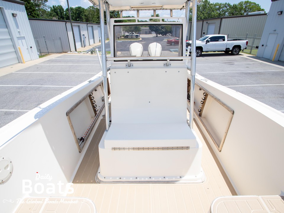 1990 Mako 261 Center Console for sale. View price, photos and Buy 1990 ...