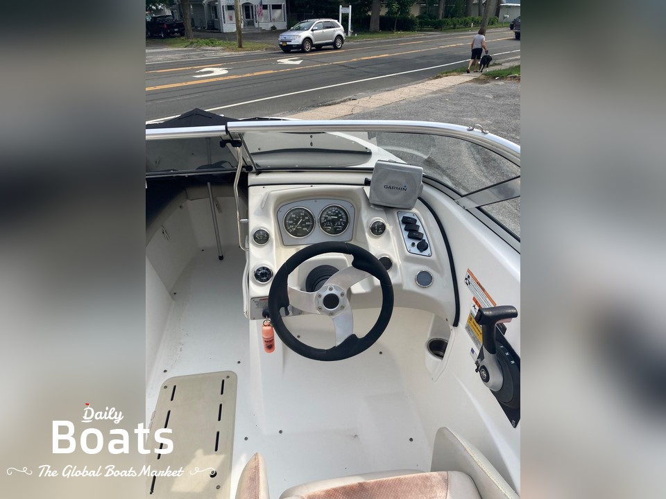 2007 Larson 206 Senza for sale. View price, photos and Buy 2007 Larson ...