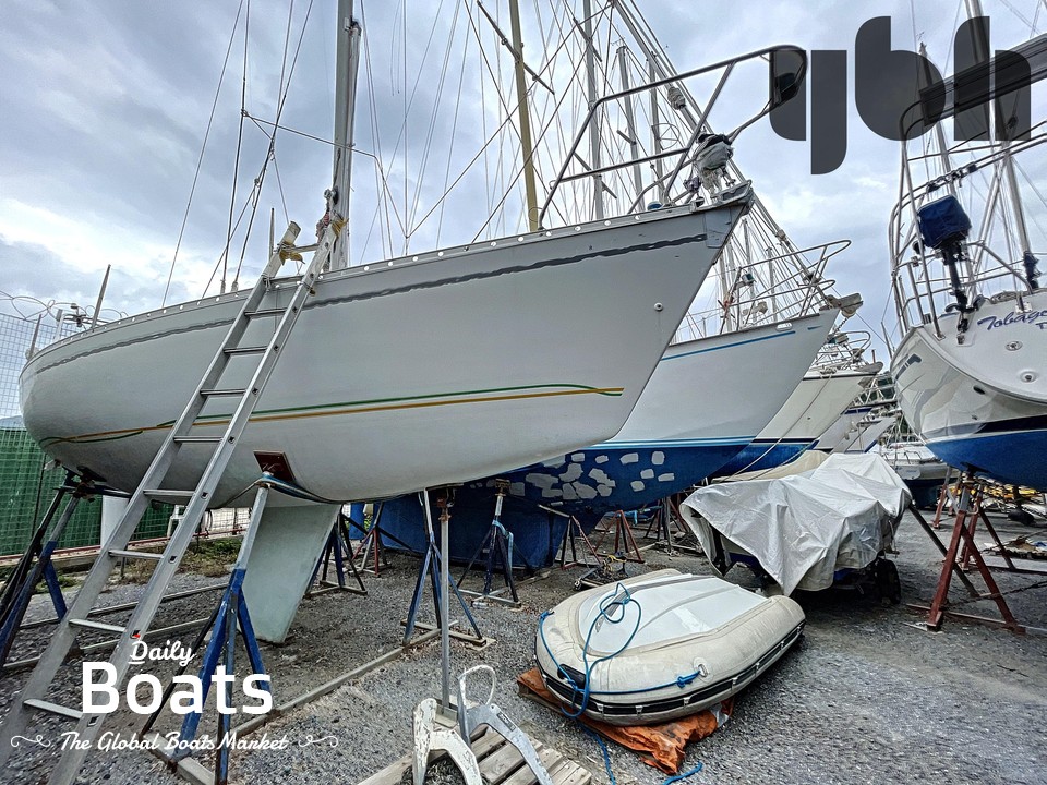 1986 Beneteau First 305 for sale. View price, photos and Buy 1986 Beneteau First 305 #298133