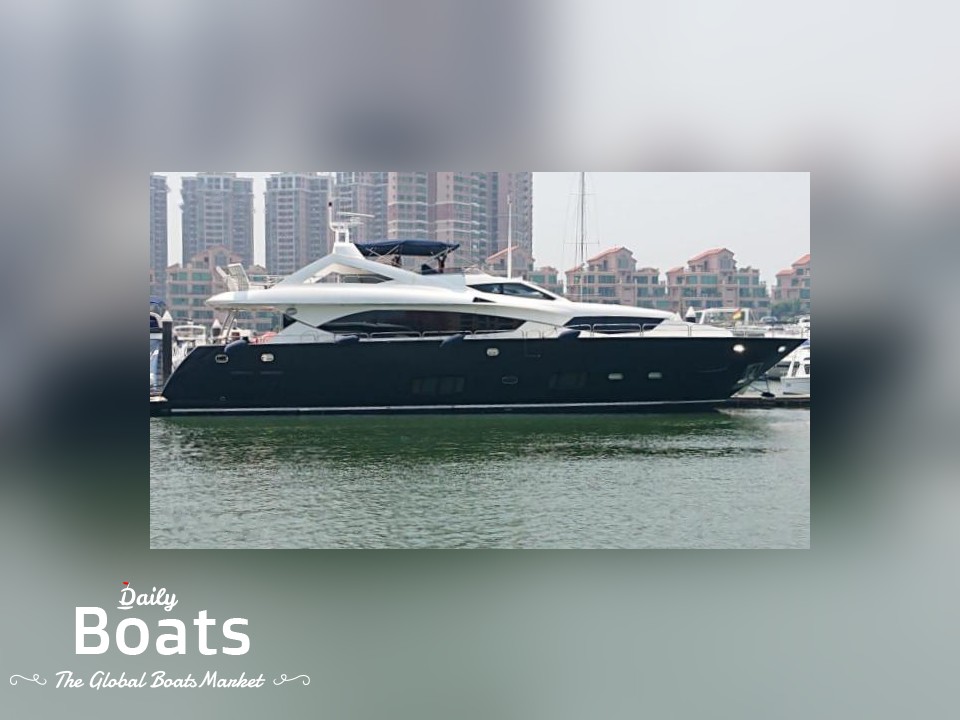 Cruising boats Sunseeker 30m yacht for sale - Daily Boats