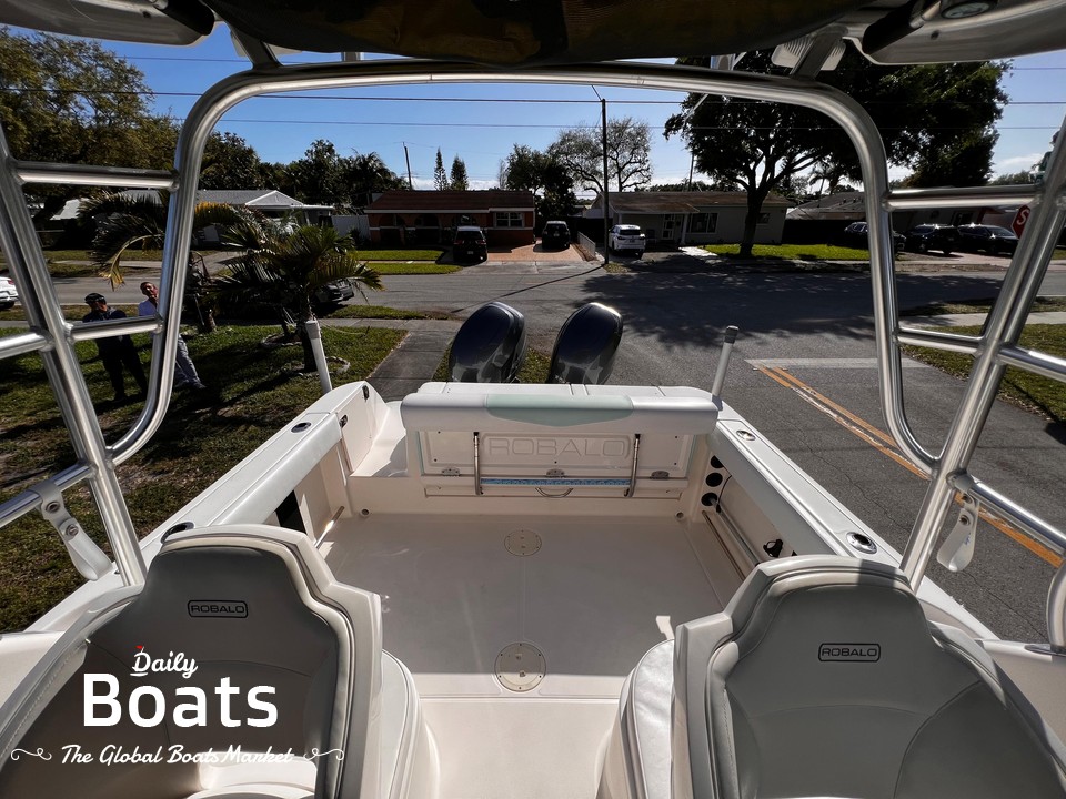 2013 Robalo R245 Walkaround for sale. View price, photos and Buy 2013 ...