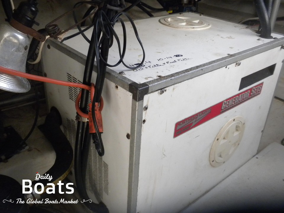 1999 Lindell 38 Sport Fisher for sale. View price, photos and Buy 1999 ...