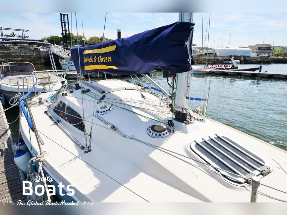 1979 Hunter Impala 28 for sale. View price, photos and Buy 1979 Hunter ...