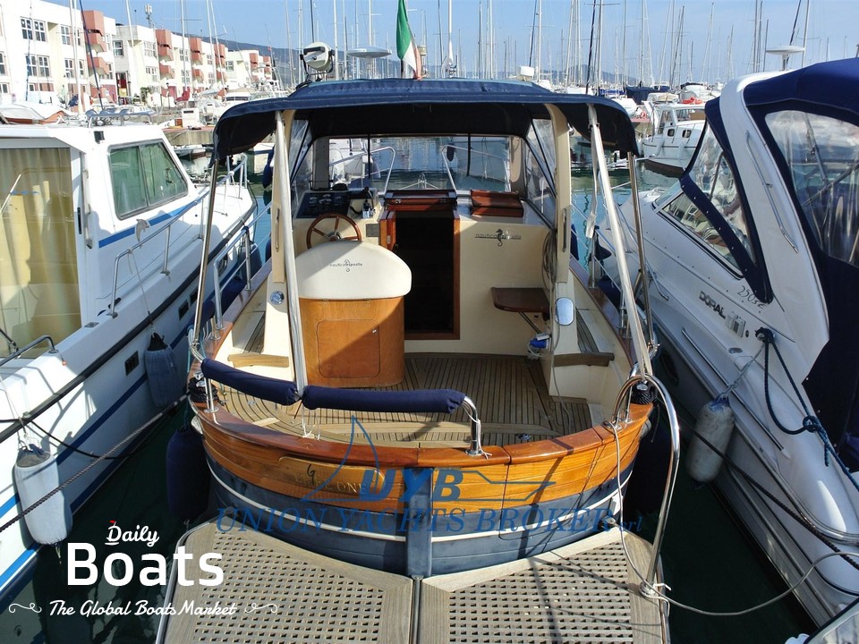 2010 Nautica Esposito Futura Cabin 28 for sale. View price, photos and ...