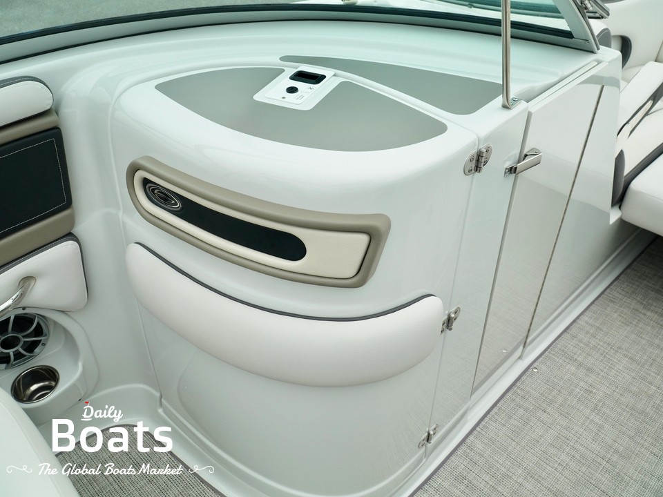 2021 Crownline Eclipse E235 Xs for sale. View price, photos and Buy 2021 Crownline Eclipse E235 ...