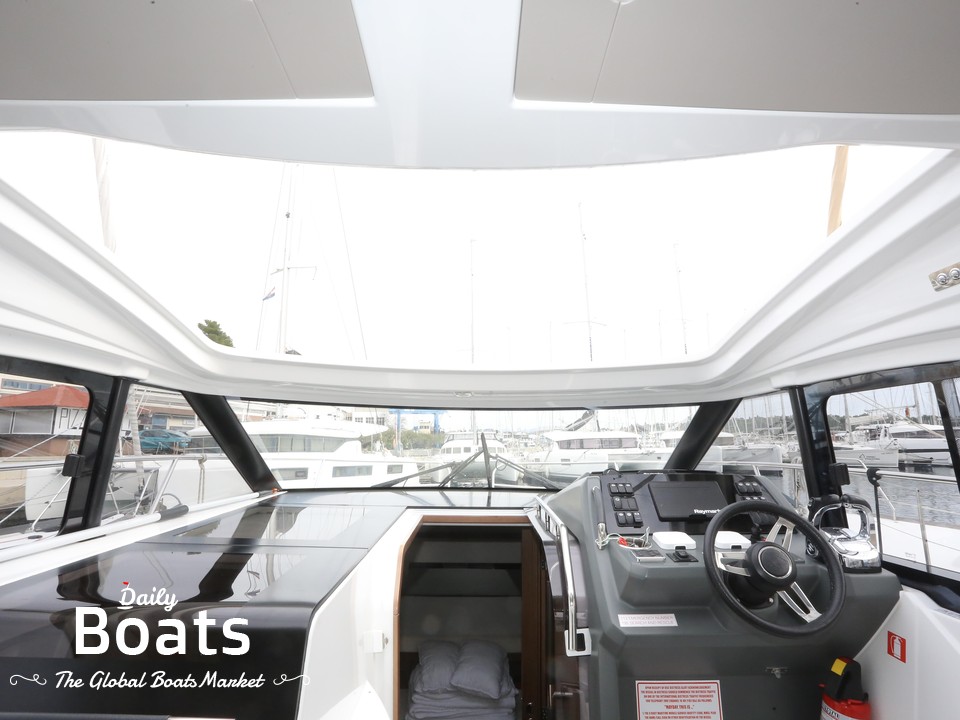 2020 Jeanneau Leader 33 for sale. View price, photos and Buy 2020 ...