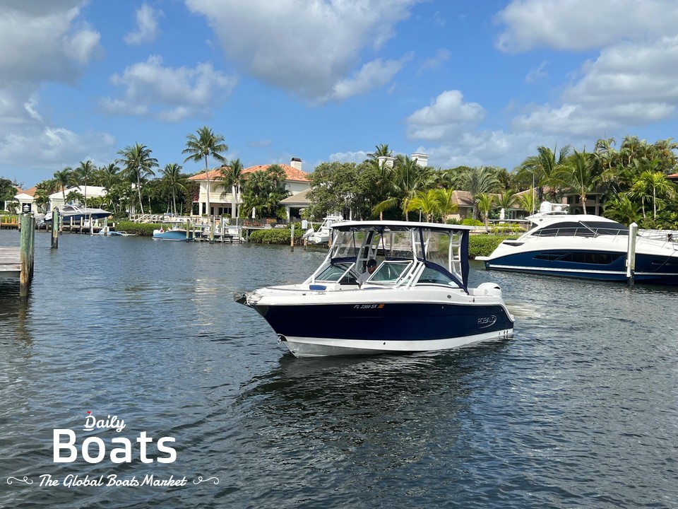 2021 Robalo R247 Dual Console for sale. View price, photos and Buy 2021 ...