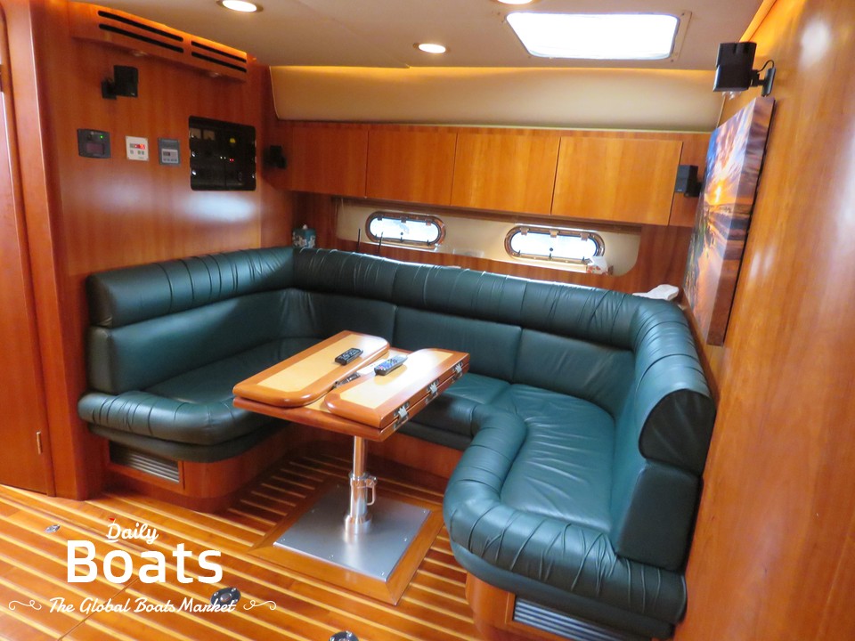 2000 Tiara Yachts 5200 Express - 3 Stateroom for sale. View price ...