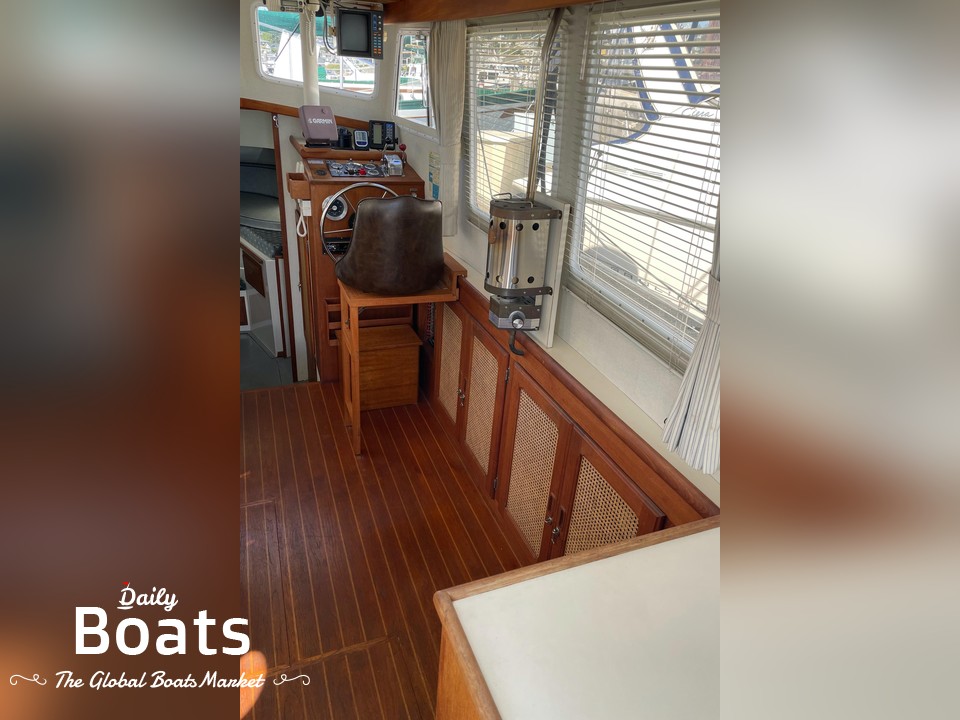 1988 Willard Marine 30 Mark Iv Trawler for sale. View price, photos and ...