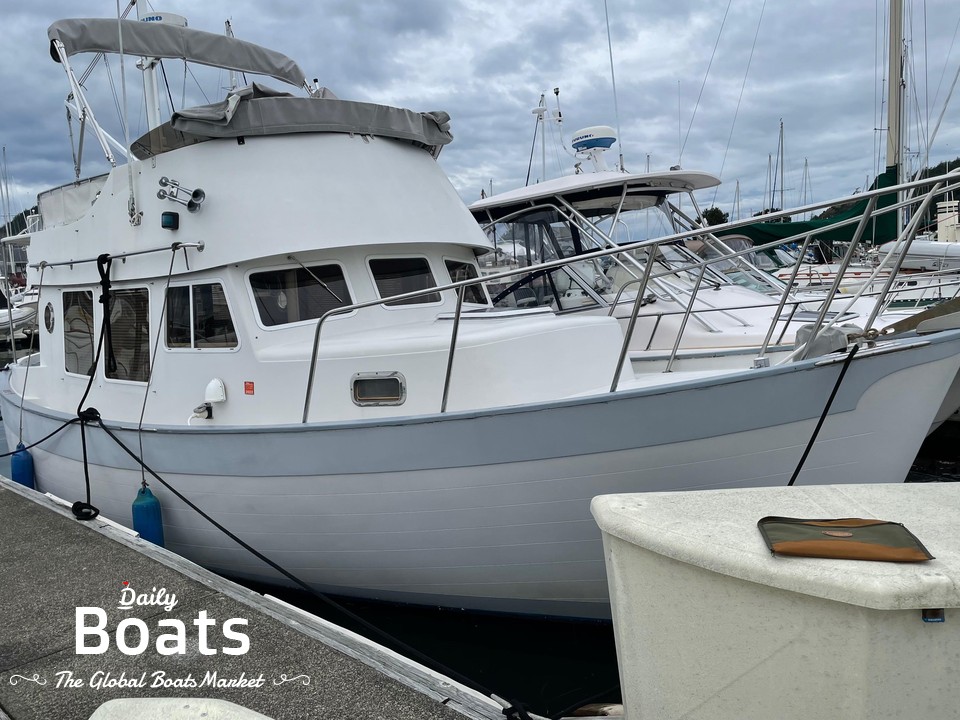 Used Willard Marine 30 mark iv trawler for sale - Daily Boats