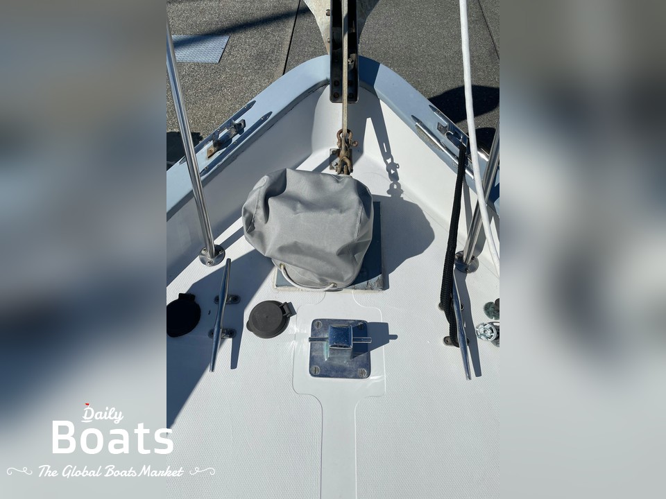 1988 Willard Marine 30 Mark Iv Trawler for sale. View price, photos and ...