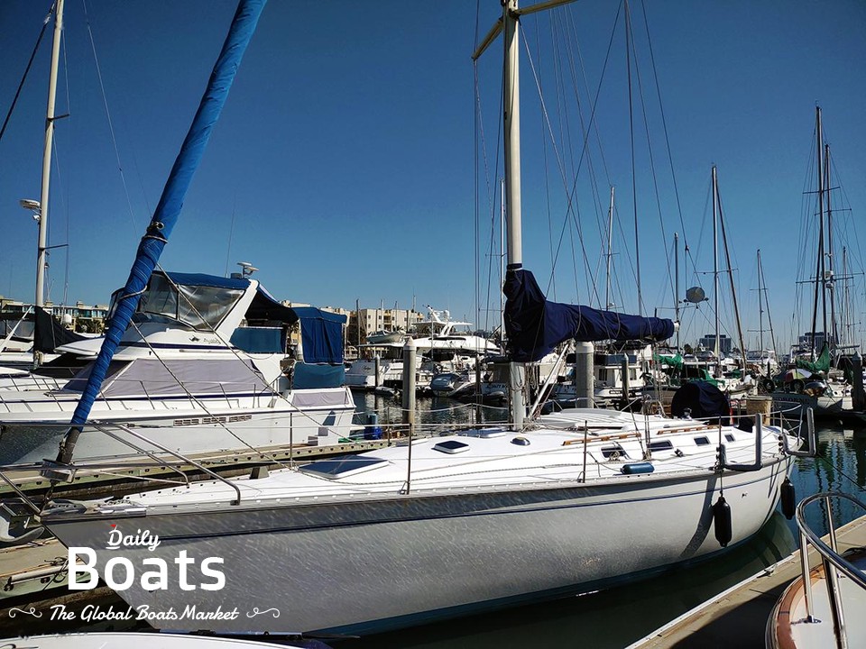 1986 Hunter 40 for sale. View price, photos and Buy 1986 Hunter 40 #298670