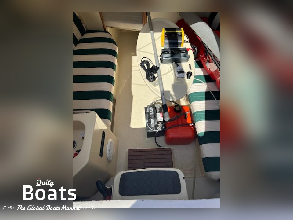 1993 Hunter 23.5 for sale. View price, photos and Buy 1993 Hunter 23.5 ...