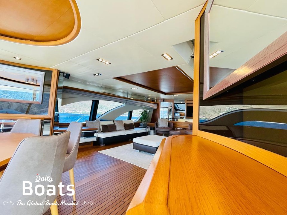 2008 Azimut 98 Leonardo for sale. View price, photos and Buy 2008 ...