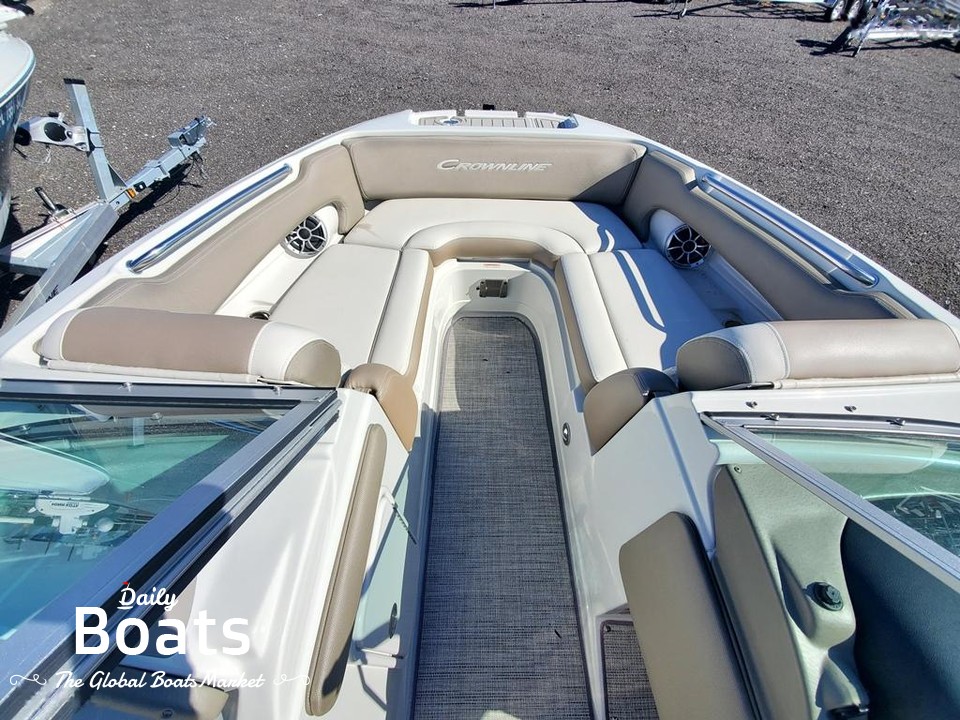 2021 Crownline E215 Xs for sale. View price, photos and Buy 2021 ...