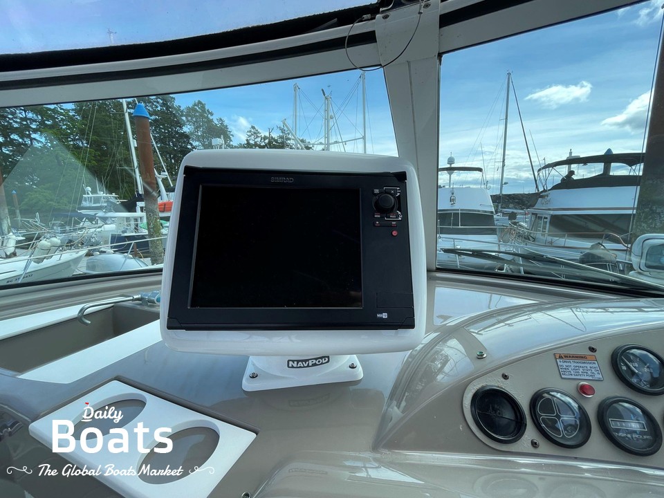 1997 Carver 350 Mariner for sale. View price, photos and Buy 1997 ...