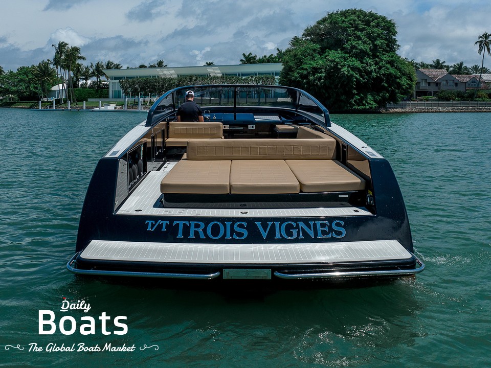 2016 VanDutch 40 for sale. View price, photos and Buy 2016 VanDutch 40 ...