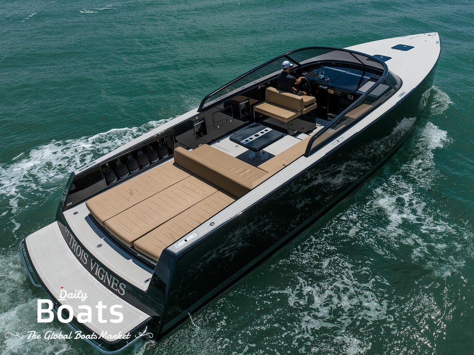 2016 VanDutch 40 for sale. View price, photos and Buy 2016 VanDutch 40 ...