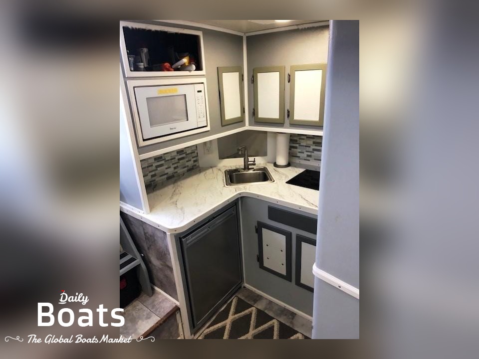 1987 Topaz Sportfisherman Express for sale. View price, photos and Buy ...