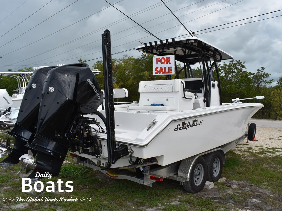 2018 SeaHunter 28 Floridian for sale. View price, photos and Buy 2018 ...