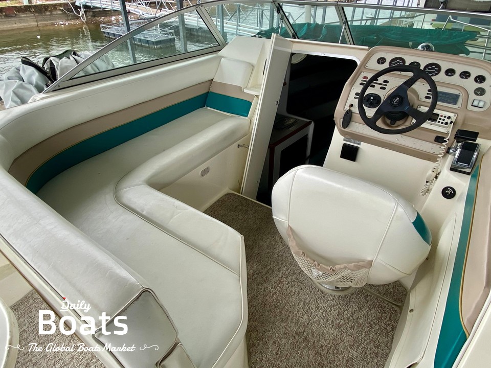 1996 Rinker 265 Fiesta Vee for sale. View price, photos and Buy 1996 ...