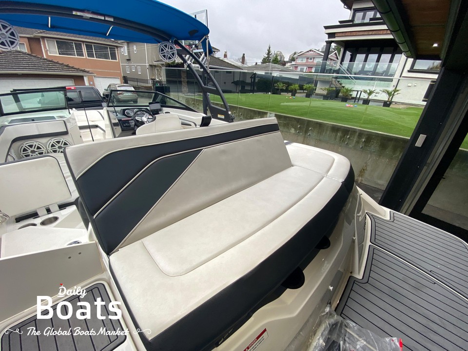 2017 Sea Ray 21 Spx for sale. View price, photos and Buy 2017 Sea Ray ...