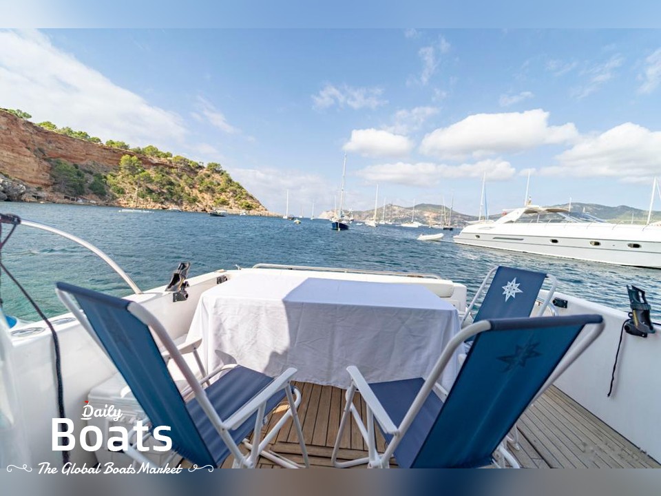 2009 Gulf Craft Ambassador 32 for sale. View price, photos and Buy 2009 ...