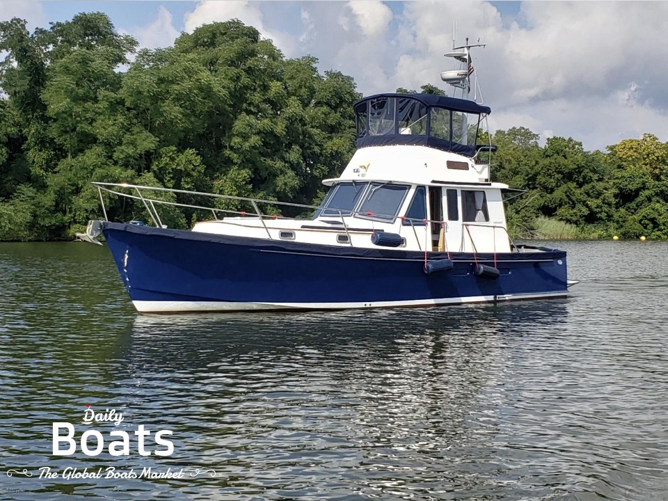 1999 Legacy Yachts 40 Sedan for sale. View price, photos and Buy 1999 ...