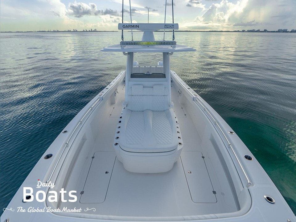 2022 Invincible 33 Catamaran for sale. View price, photos and Buy 2022 ...