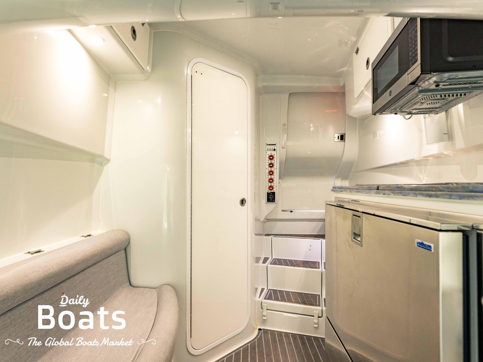 2021 Contender 44 for sale. View price, photos and Buy 2021 Contender ...