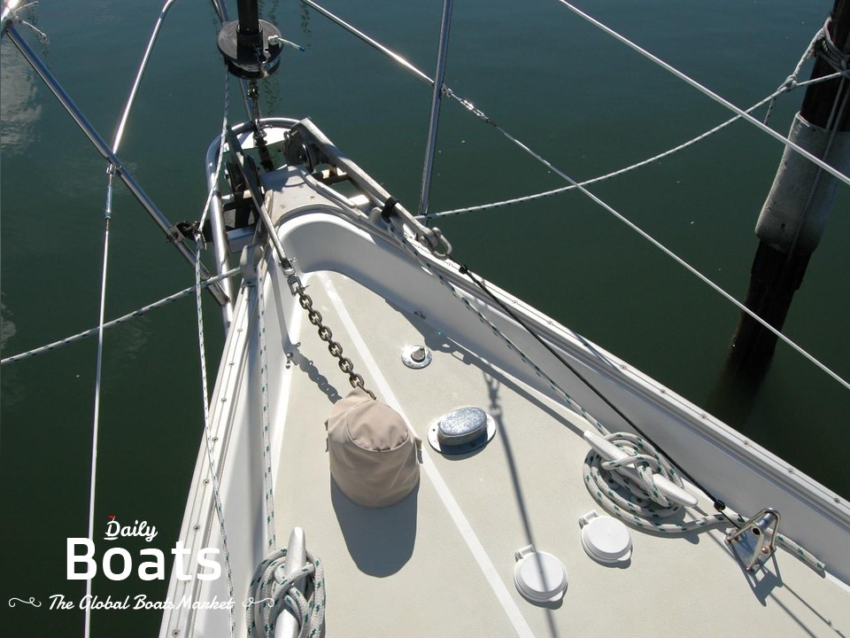 1985 Niagara 35 Encore for sale. View price, photos and Buy 1985 ...