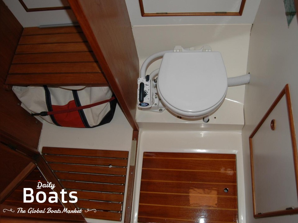 1985 Niagara 35 Encore for sale. View price, photos and Buy 1985 ...